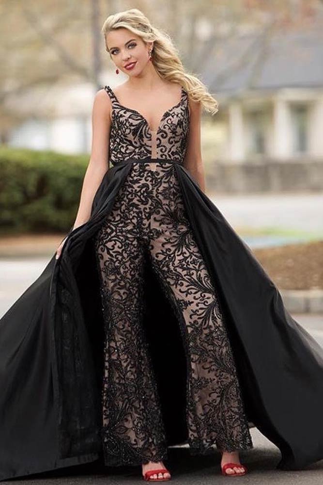 36 Prom Dresses And Other Trendy Hits From The Latest Collections 2023
