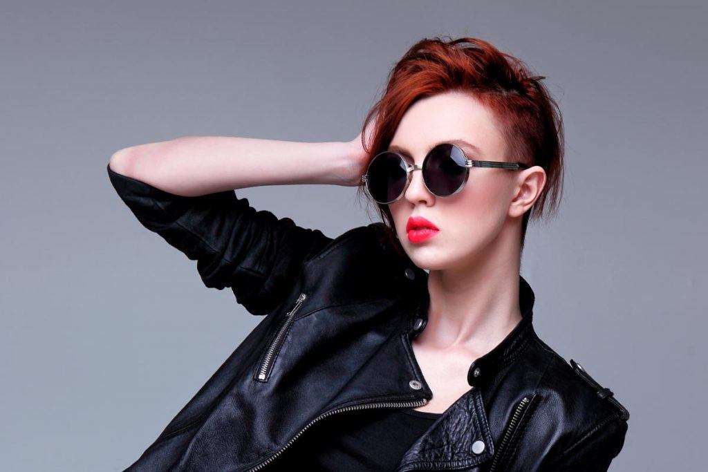 Frog Eyes Piercing Guide: Pros & Cons, Tips, Cost - Glaminati