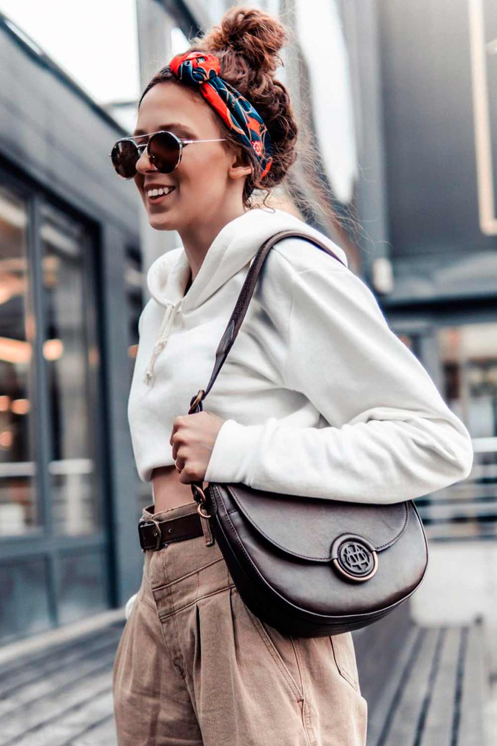 Embrace the Vibes of the Well-Styled Head Scarf - Glaminati