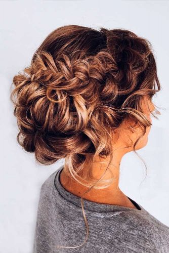 60+ Great Hair Updos For Christmas
