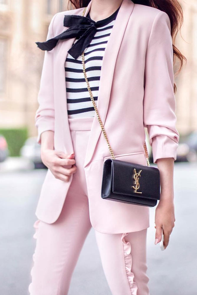 24 Cute Spring Outfits in Pastel Colors