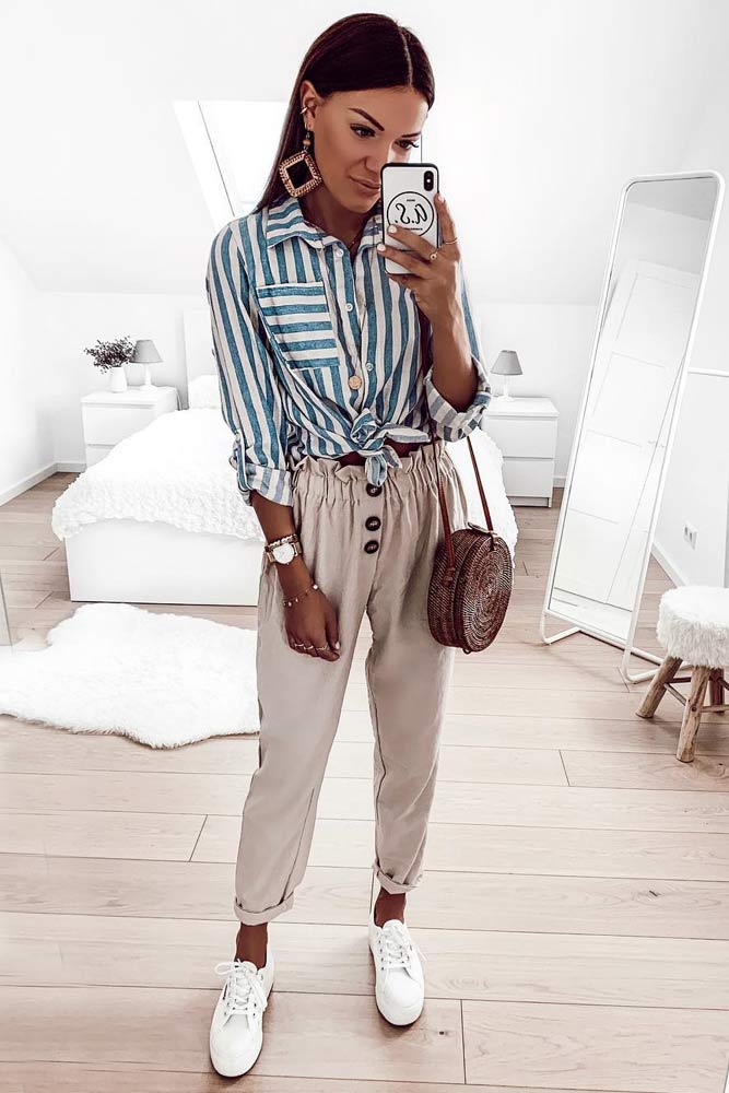 30 Smart Brunch Outfits to Dress-up for Weekend