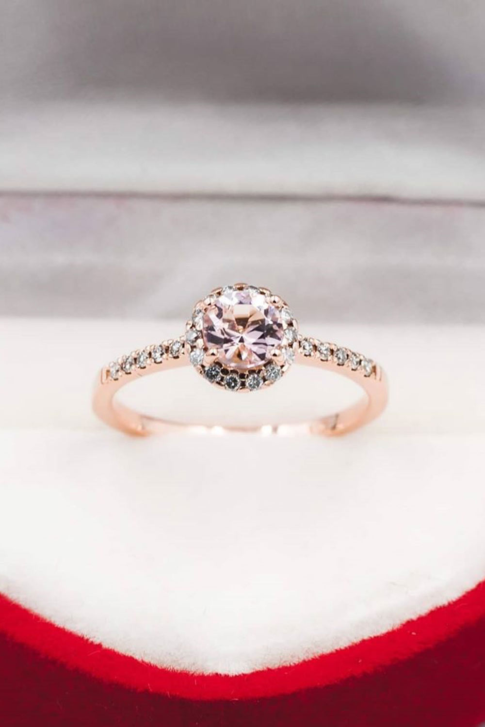 27 Beautiful Rose Gold Engagement Rings