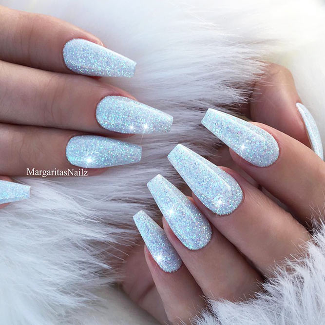 Fantastic Shimmer Nails That Will Steal Your Breath Away