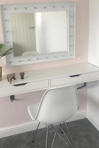 42 Makeup Vanity Table Designs To Decorate Your Home