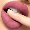 5 Beauty Tips on How To Apply Matte Lipstick
