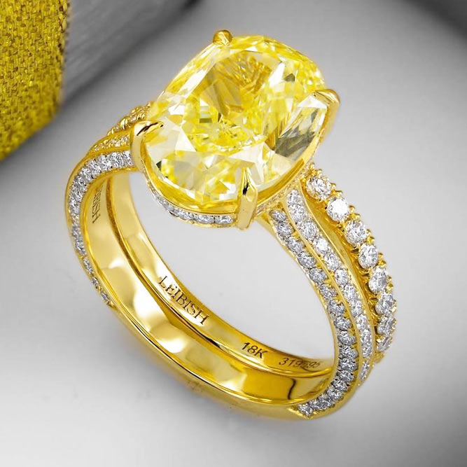 33 Yellow Diamond Engagement Rings For The Unforgettable Moment