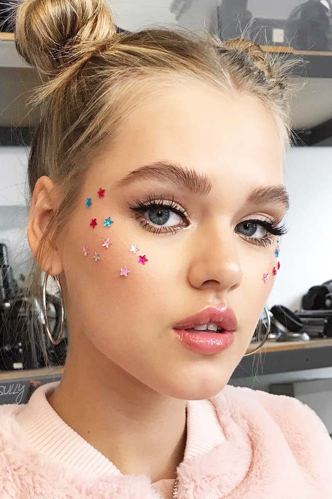 Coachella Makeup Ideas to Rock the Festival