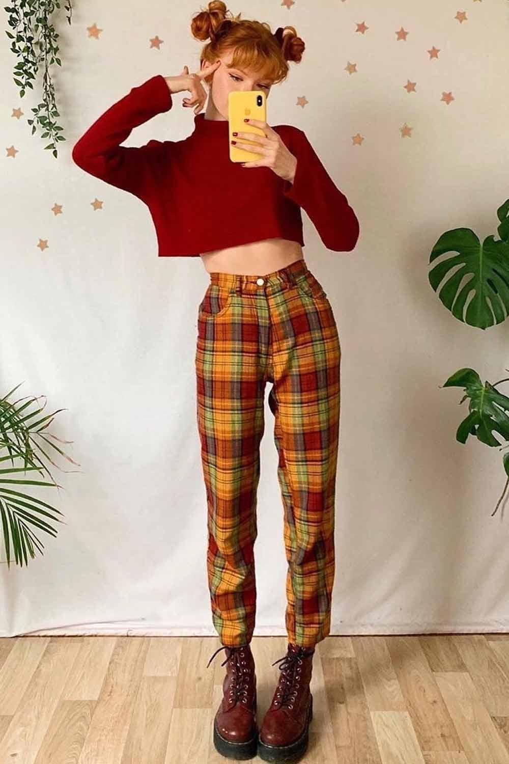 Plaid Pants: Effortlessly Chic and Versatile - Glaminati.com