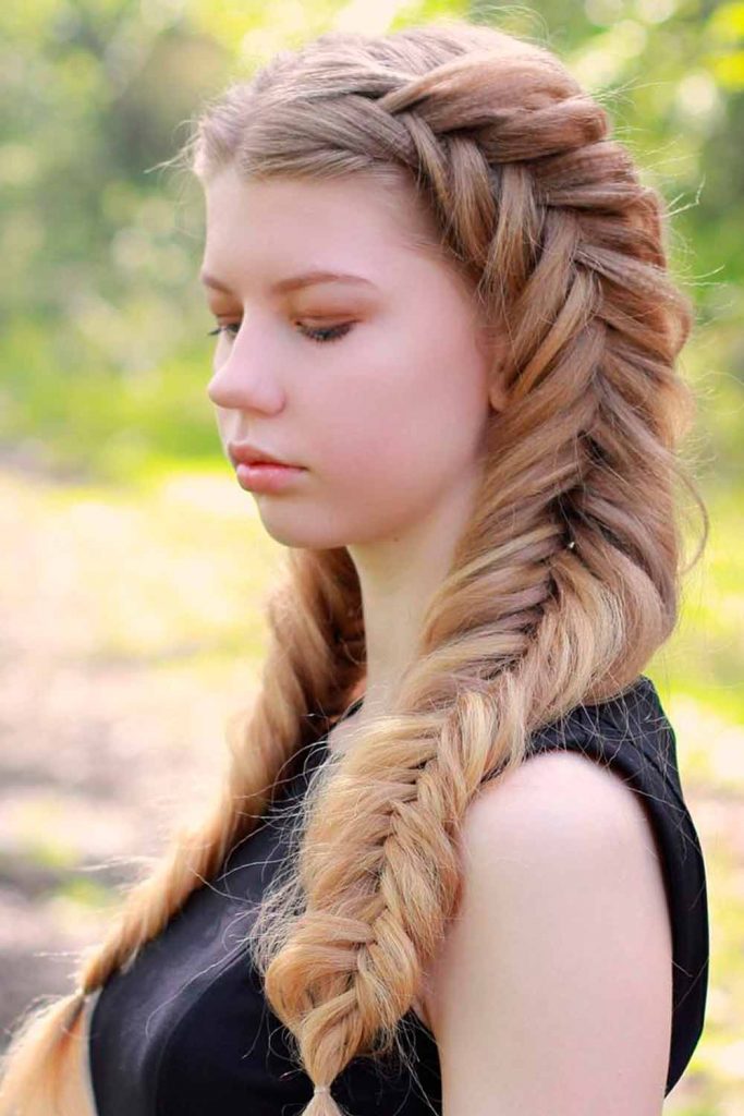Crimped Hair is Back on Track and You Will Love It