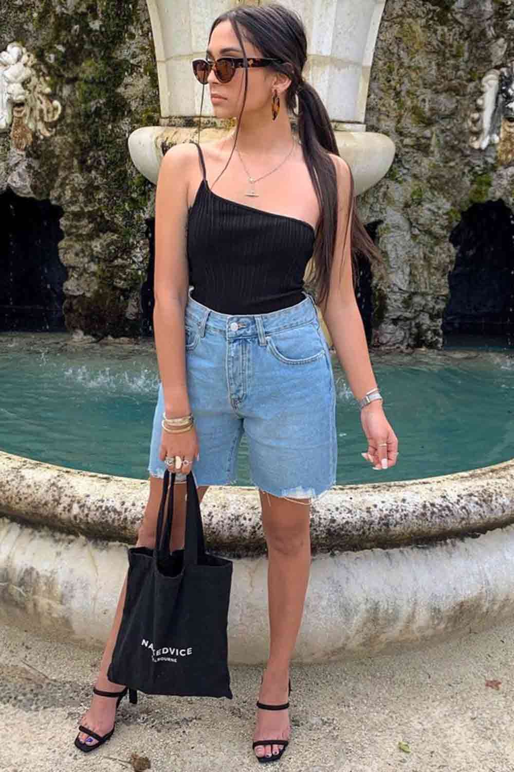 High Waisted Shorts: Trendy Ways Of Outfit Incorporation | Glaminati.com