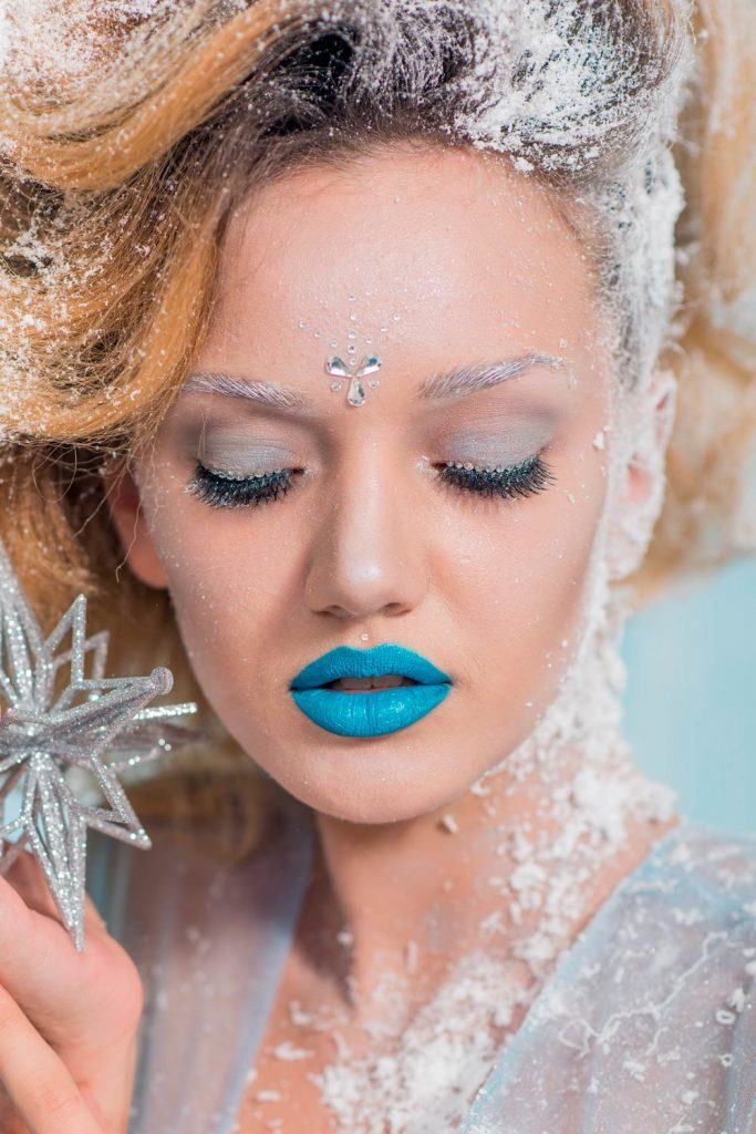 The Most Festive Christmas Makeup Ideas For Your Inspo | Glaminati.com