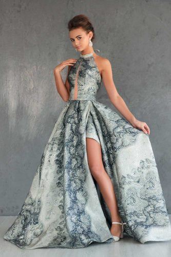 How To Choose The Best Silver Dress For A Special Occasion And Prom Night