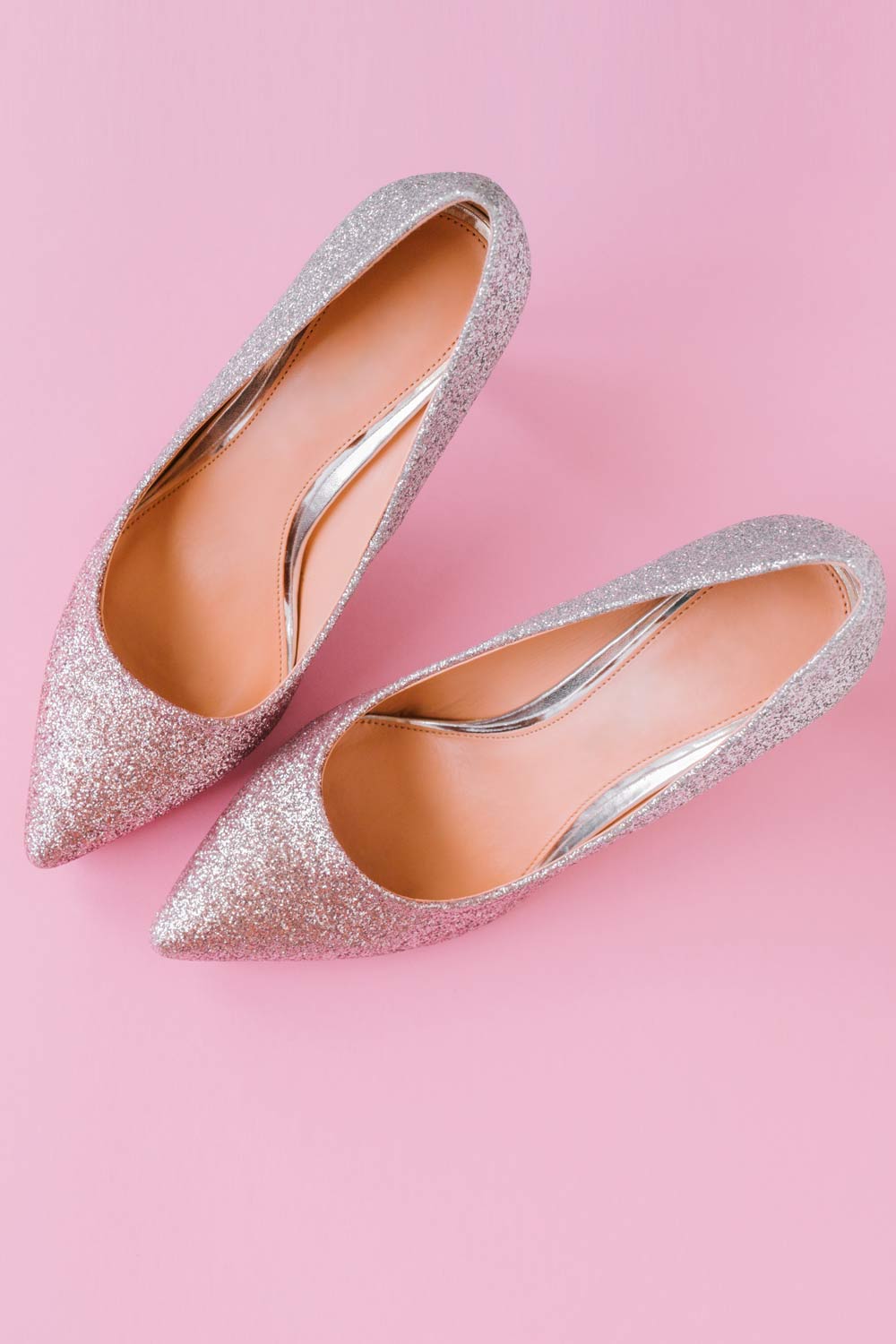 39 Silver Heels for Prom: Style Inspiration, Tips and Trends 2023