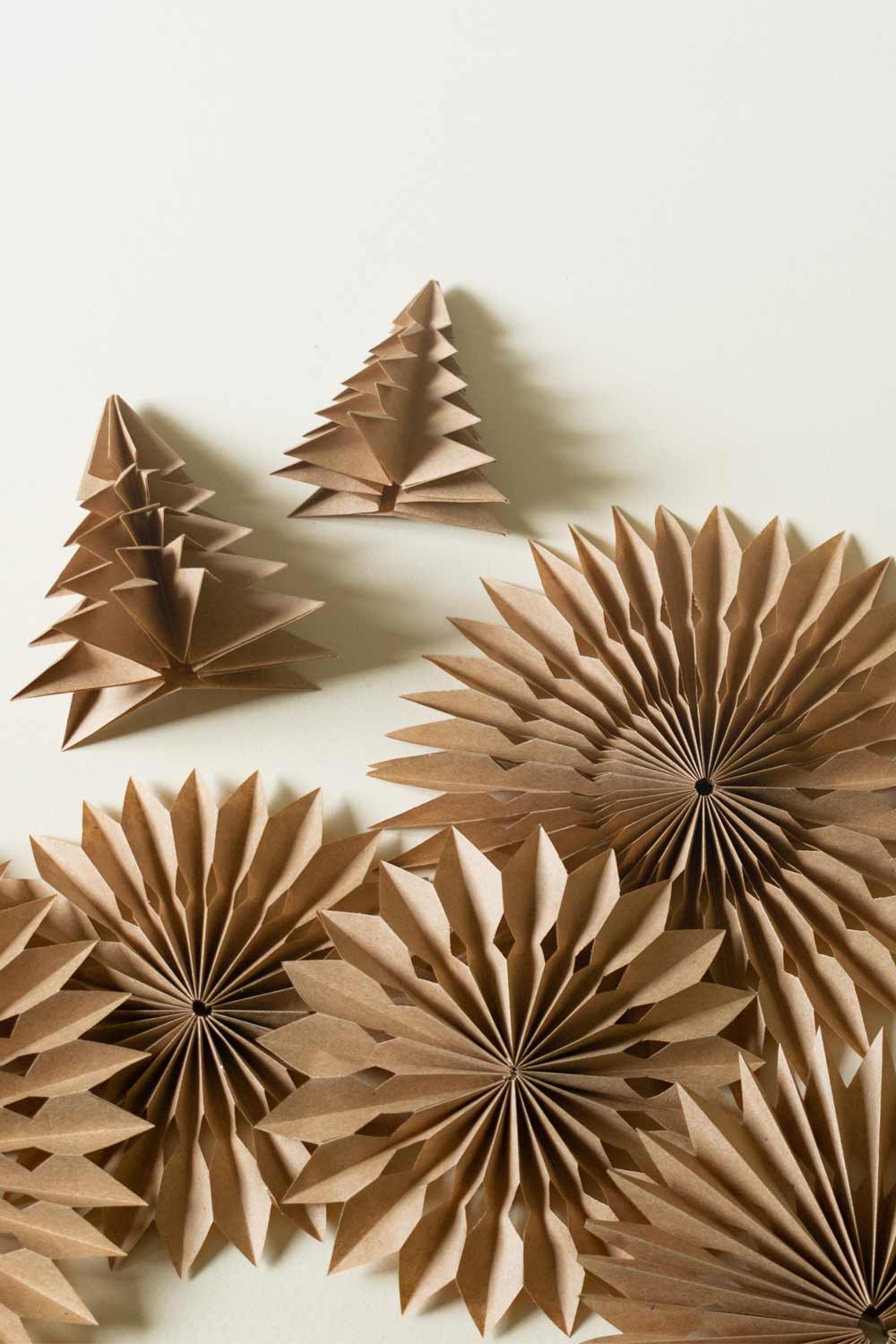 59 Rustic Christmas Decoration Ideas To Try This Year
