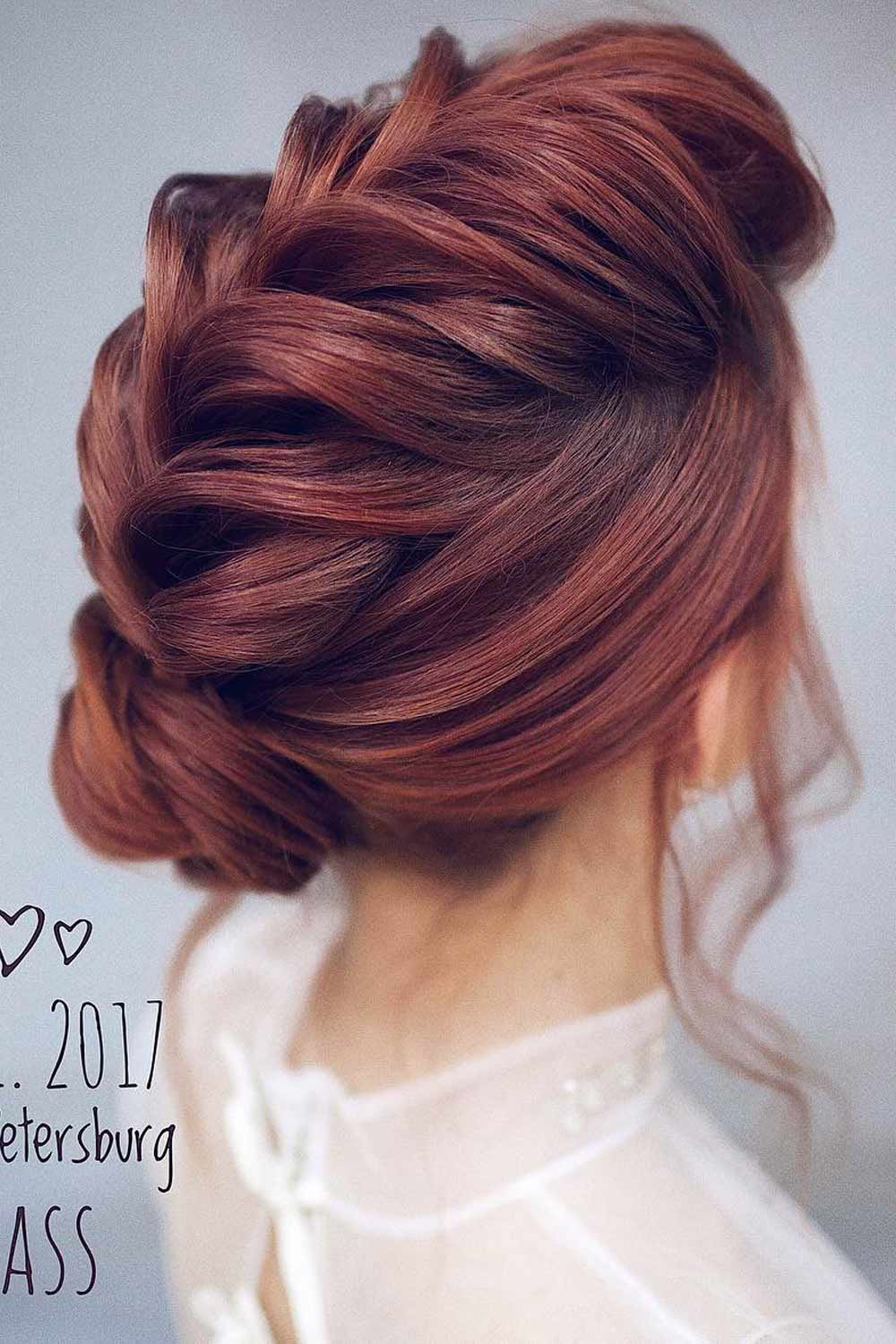 60+ Great Hair Updos For Christmas