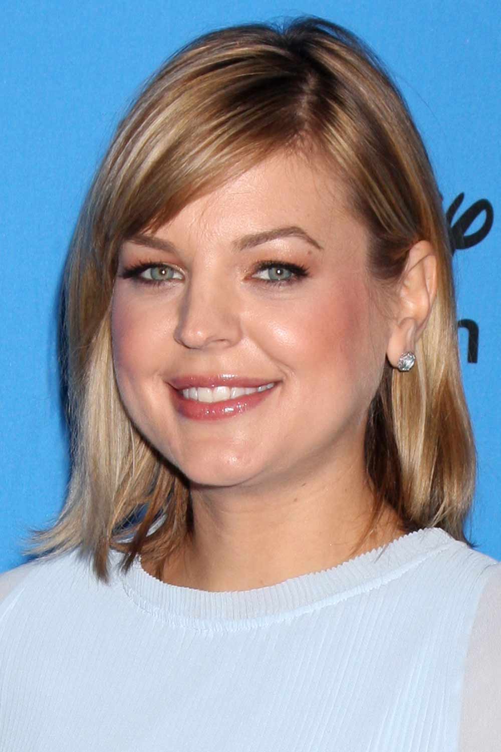 Side Bangs Hairstyle: The Secret to a Chic and Trendy Look - Glaminati