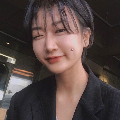 Dimple Piercing: Definition, Jewelry, Price And Tips - Glaminati