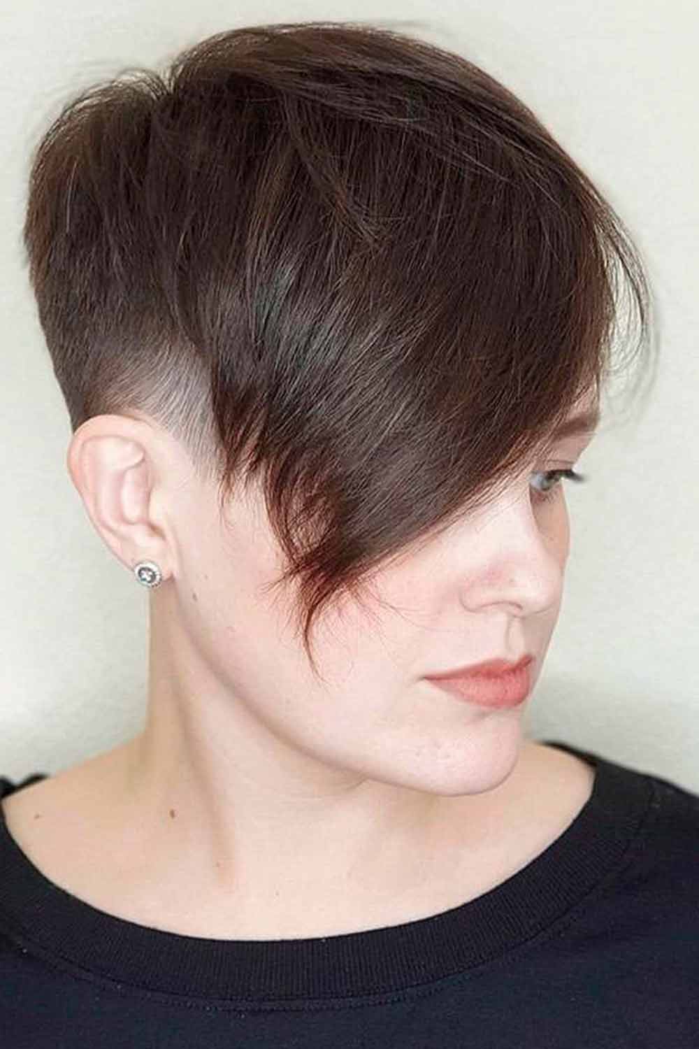 Long Pixie Cut Styling Ideas To Steal The Spotlight - Glaminati.com