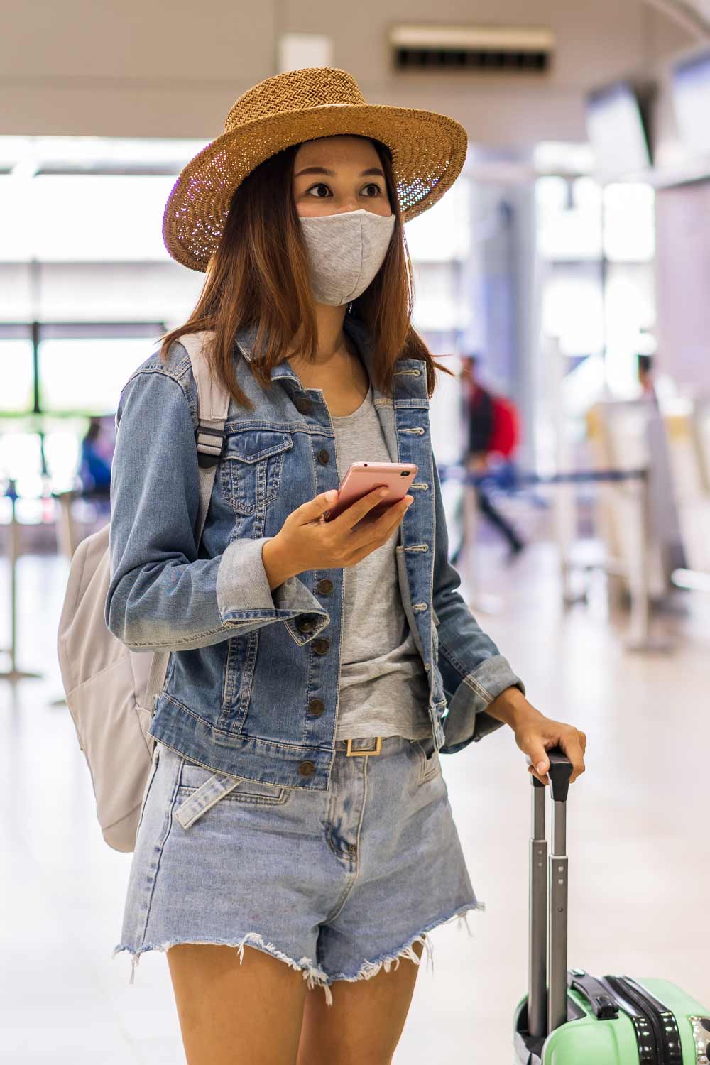 Fashionable Airplane Outfits for All Tastes and Occasions - Glaminati