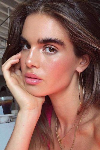 Olive Skin Tone — Which Makeup Shades to Look For?