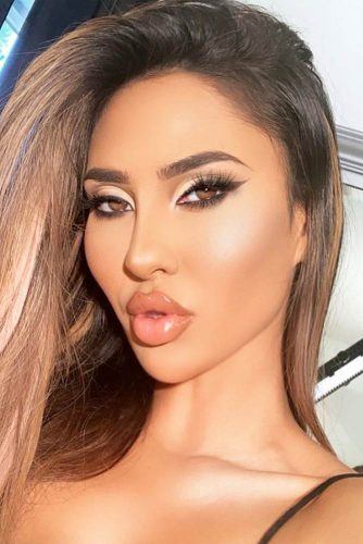 Olive Skin Tone — Which Makeup Shades to Look For?