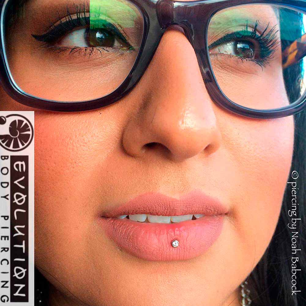 Ashley Piercing: All You Need To Know About It In 2022 - Glaminati