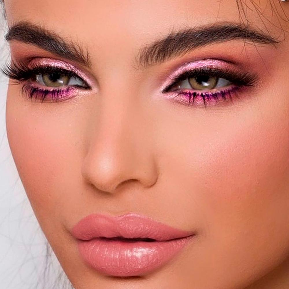 Rose Gold Makeup Ideas To Emphasize Your Femininity! - Glaminati