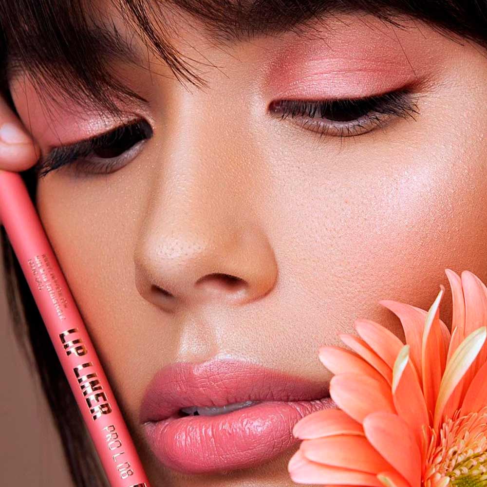 Rose Gold Makeup Ideas To Emphasize Your Femininity! - Glaminati