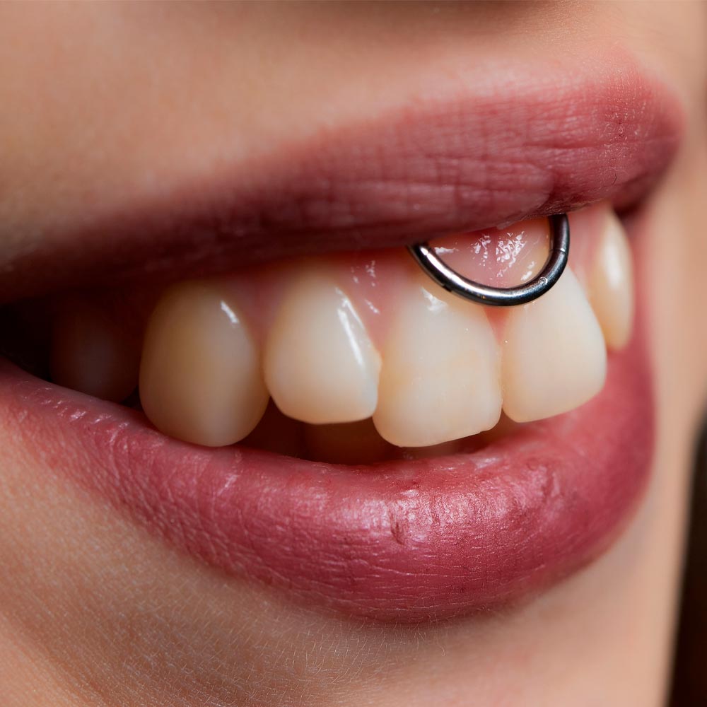 Smiley Piercing Guide To Get A Mouth Piercing - Glaminati