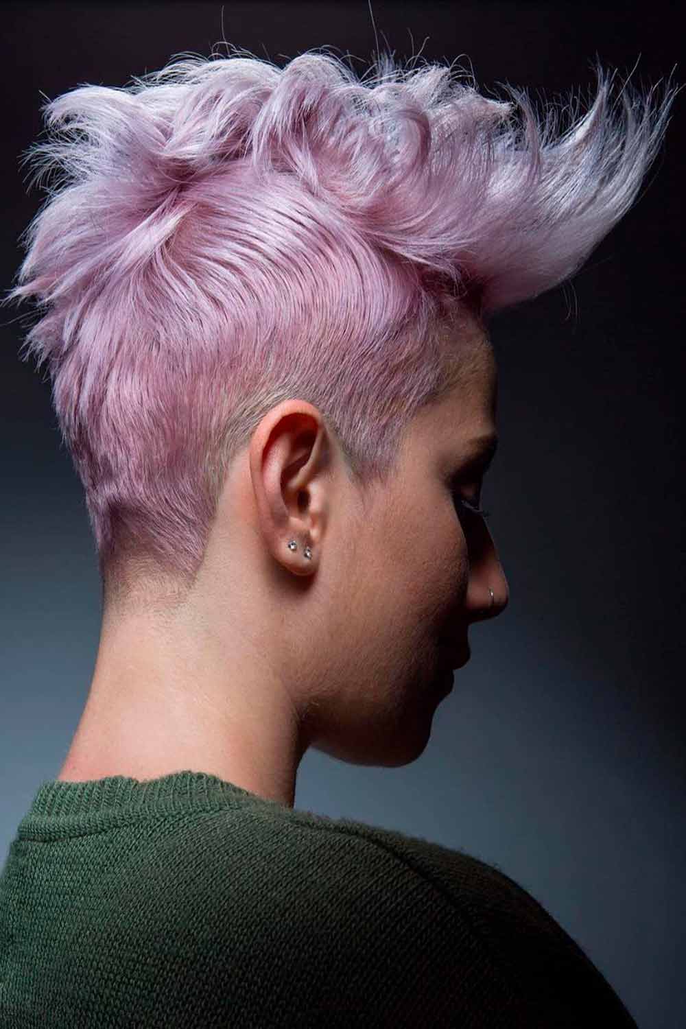 Impressive Versatility Of A Feminine Pixie Cut | Glaminati.com