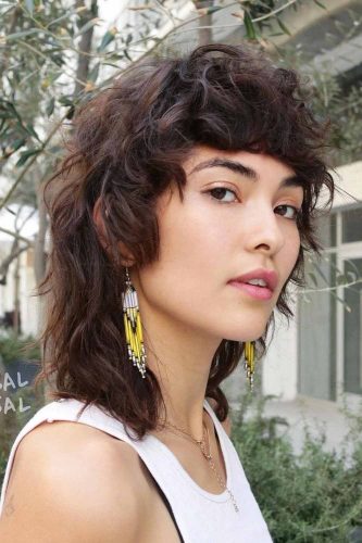 The Wolf Cut: A Modern Take on the Classic Shag