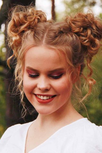 Space Buns Tutorials for Stylish and Creative Ladies - Glaminati