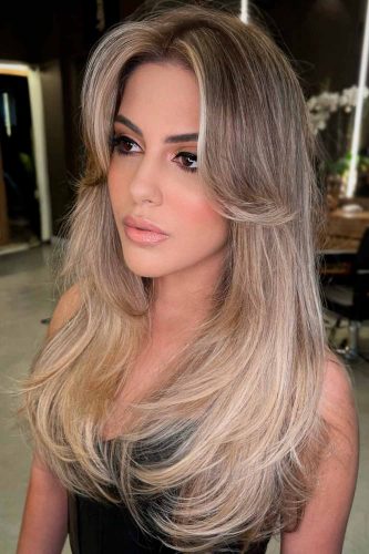 Butterfly Haircut: A Playful and Trendy Hairstyle for a Flawless Look