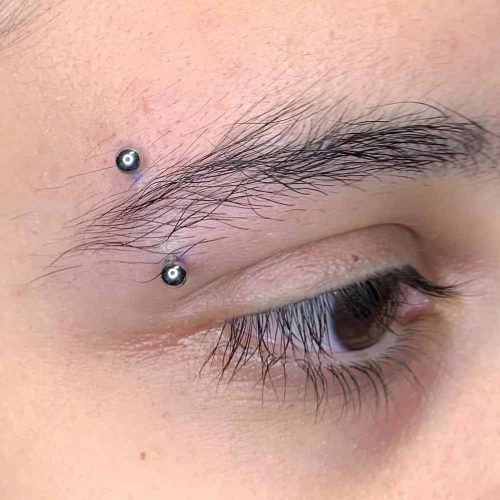 Appealing and Seductive Power of Eyebrow Piercing