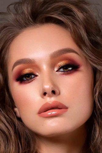 21 Christmas Makeup Ideas To Try This Year