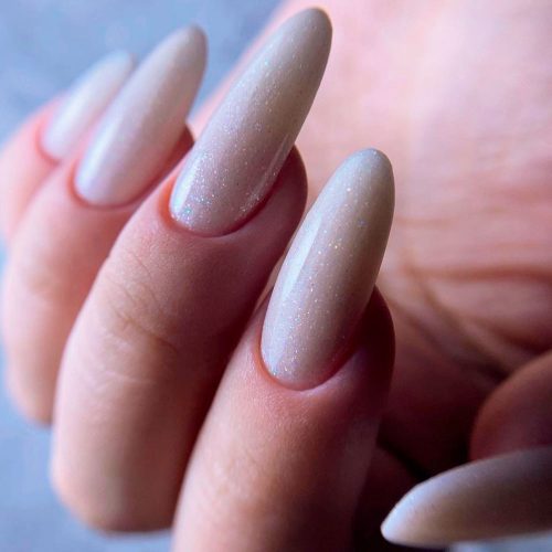 40 Almond Nails Designs To Refresh Your Look