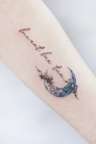 43 Moon Tattoo Designs that Illuminate Your Skin + FAQ