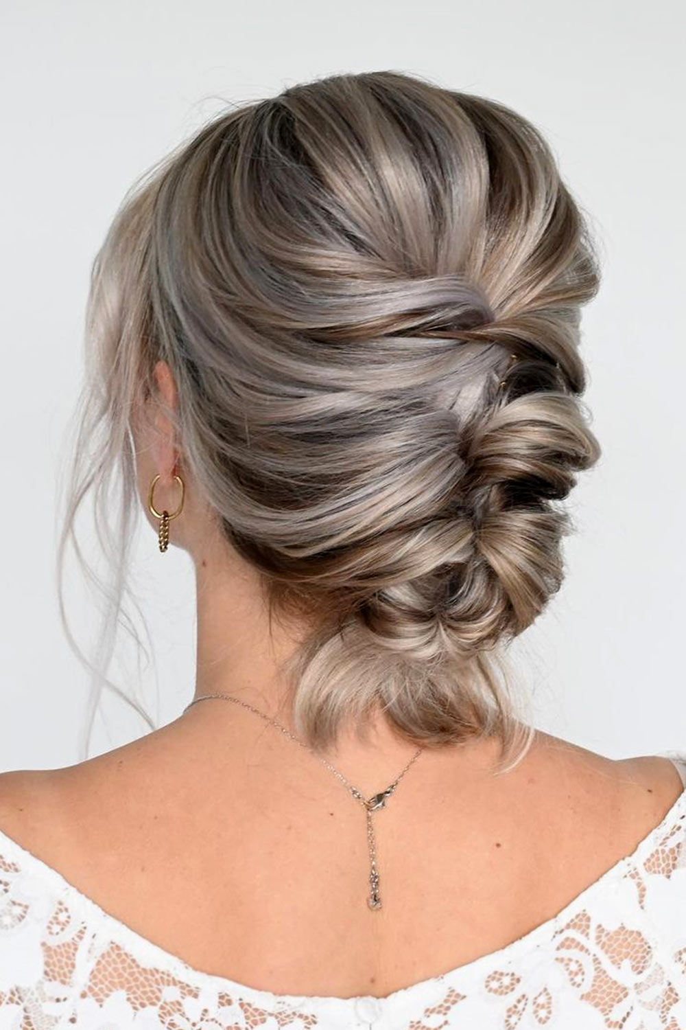 How To Style Shoulder-Length Hair and Look Fantastic