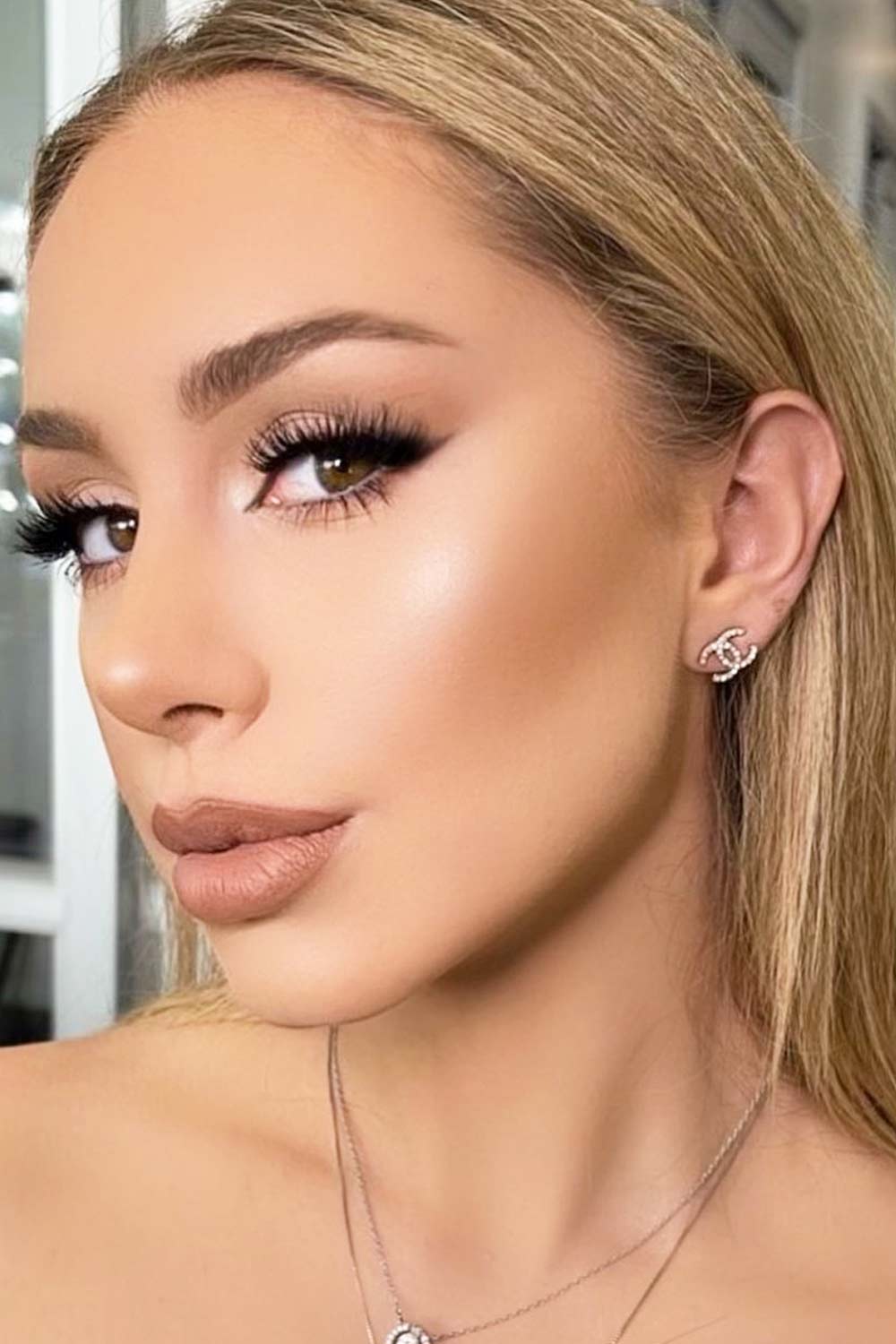 Insanely Pretty Makeup For True Goddesses Of Summer