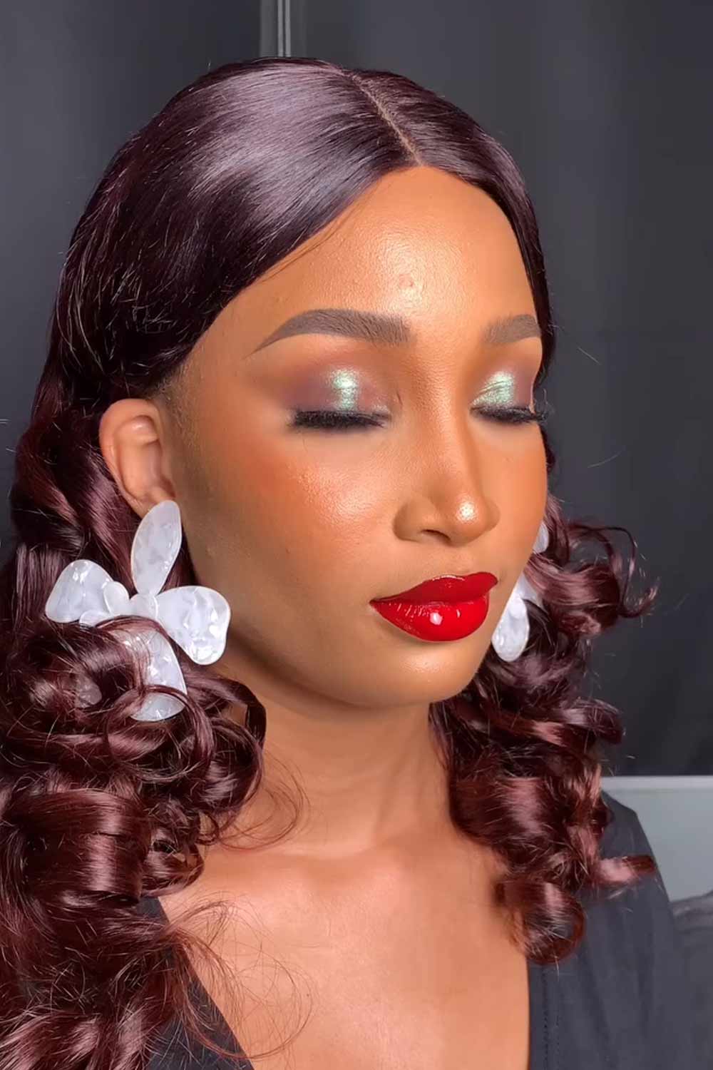 Insanely Pretty Makeup For True Goddesses Of Summer