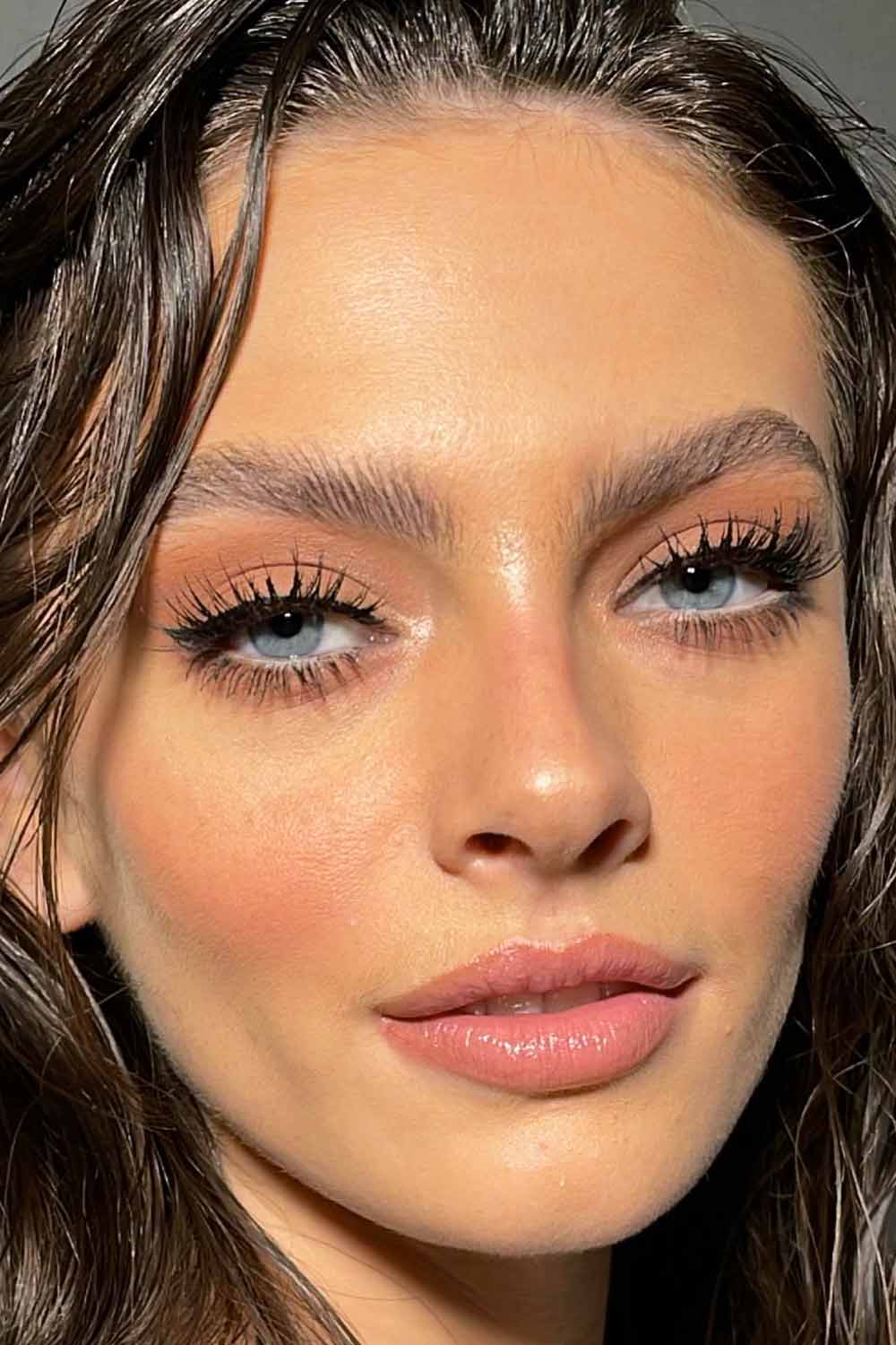 Olive Skin Tone — Which Makeup Shades to Look For?