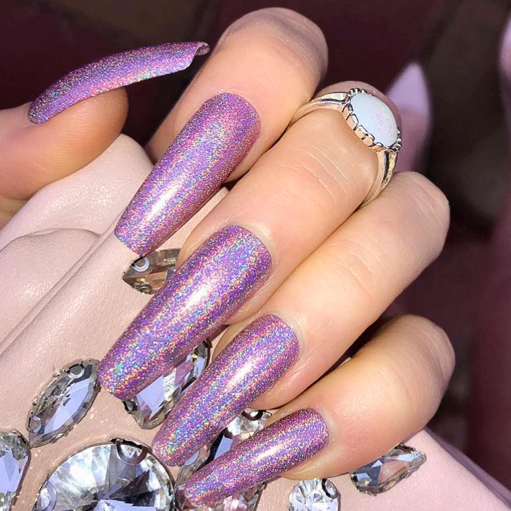 28 Fantastic Shimmer Nails That Will Steal Your Breath Away