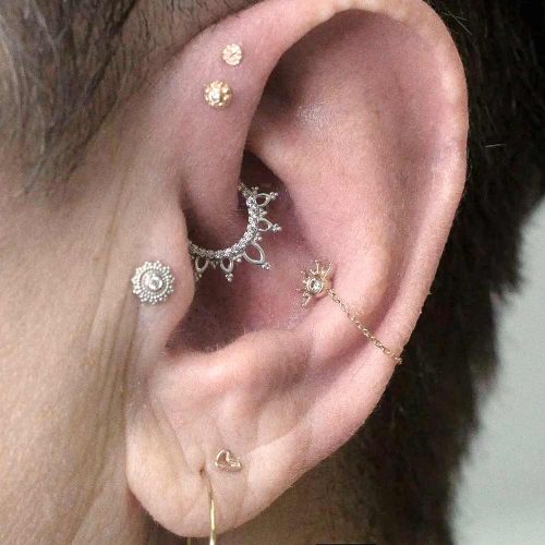 Gorgeous Tragus Piercing Looks For All Ladies’ Tastes