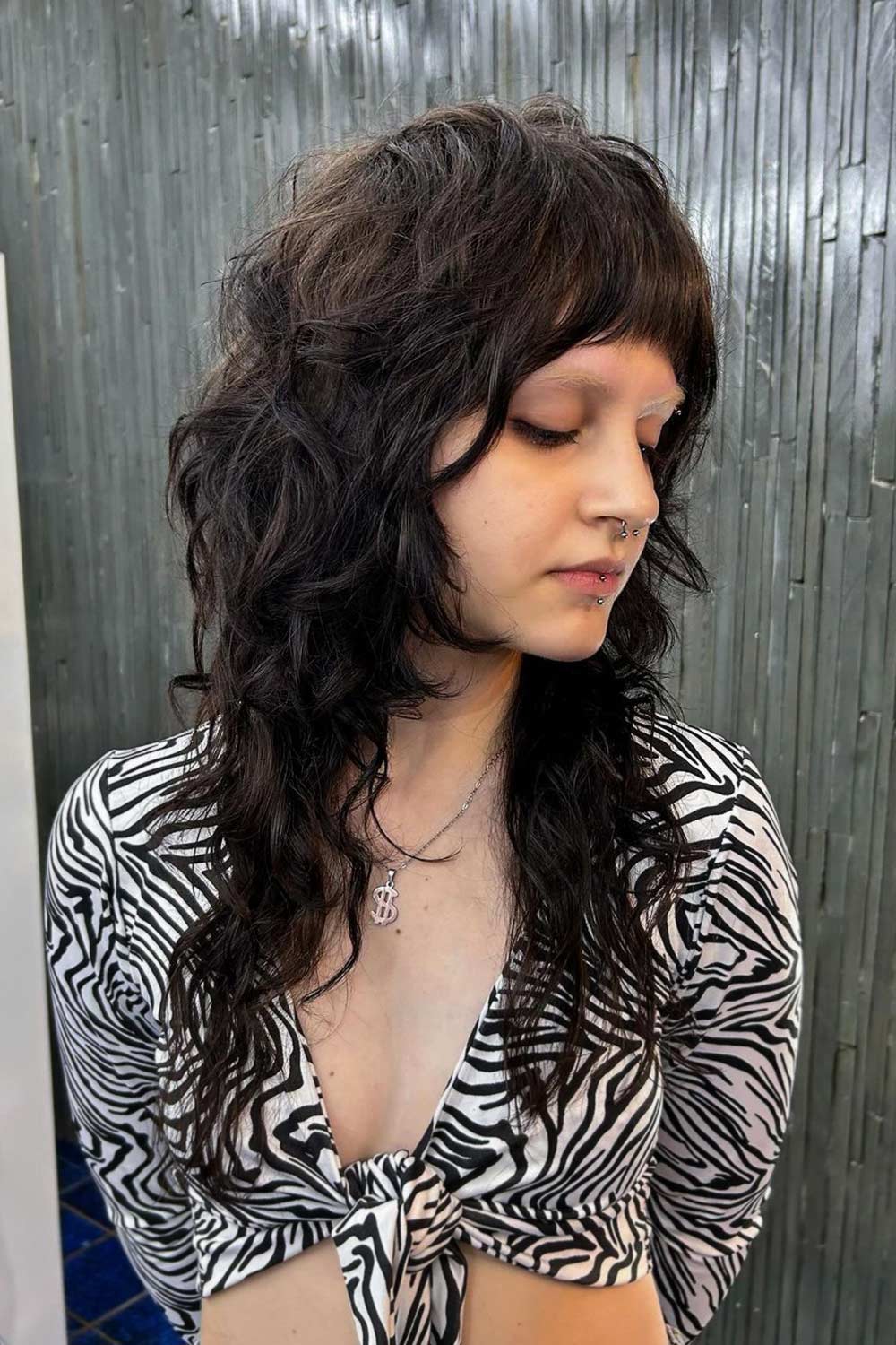 The Wolf Cut: A Modern Take on the Classic Shag
