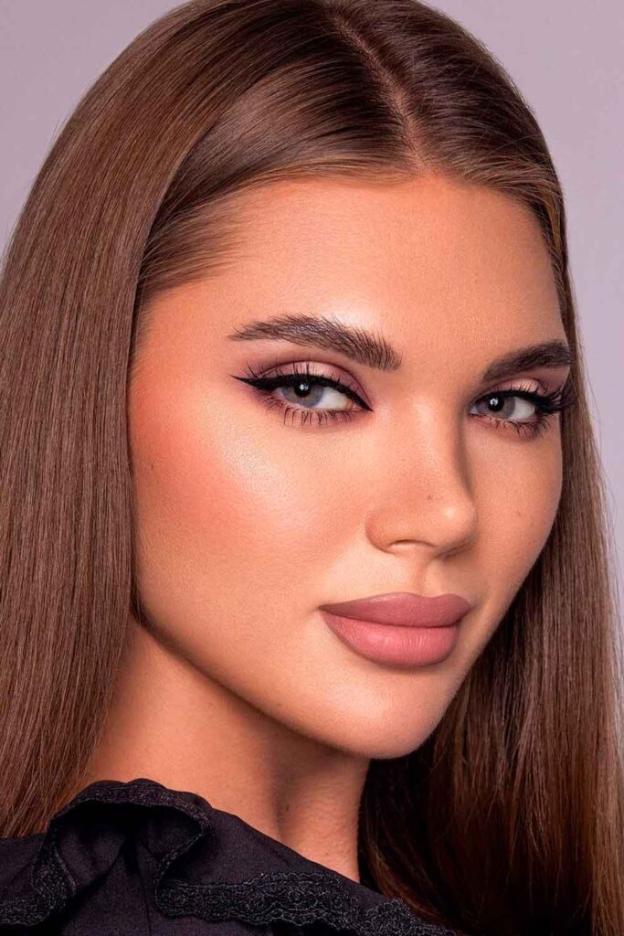 Almond Eyes Makeup Hacks & Looks