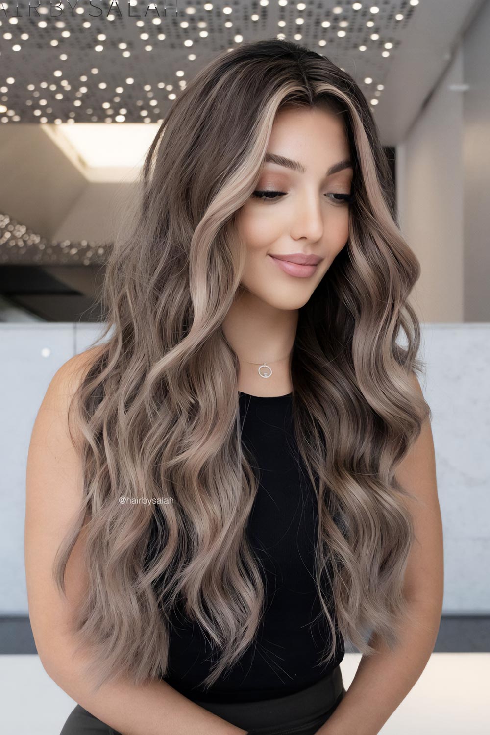 Professional Guide to Ash Brown Hair: Discover, Analyze, Embrace