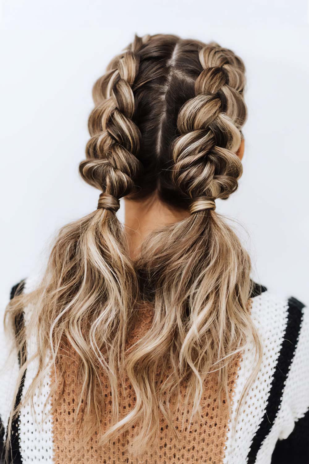 Best Winter Hairstyles for Every Taste and Hair Type