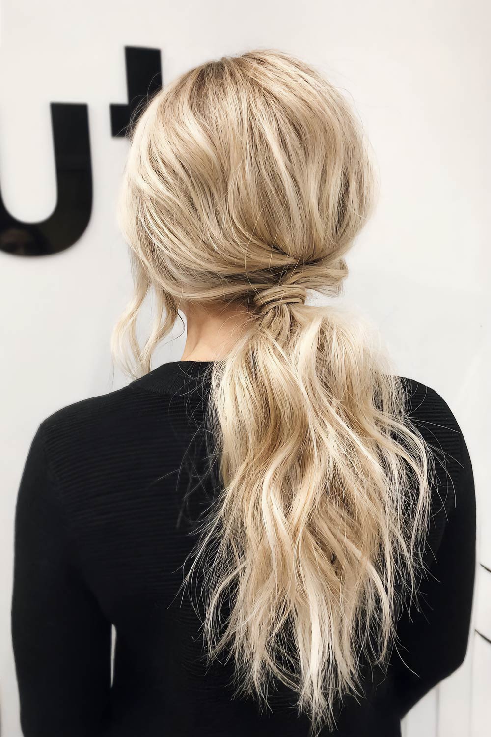 Best Winter Hairstyles for Every Taste and Hair Type