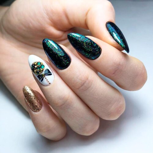 50 Winter Nails That Will Look Fantastic On Anyone